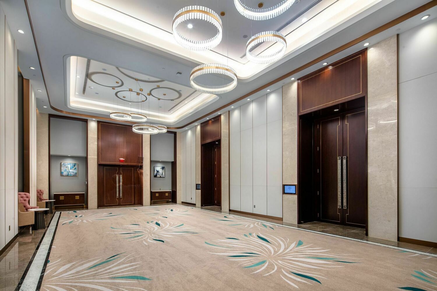 Jobs in Human Resources | Crescent Hotels & Resorts